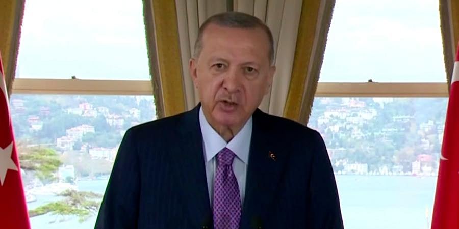Erdogan inaugurates landmark mosque at Istanbul main square