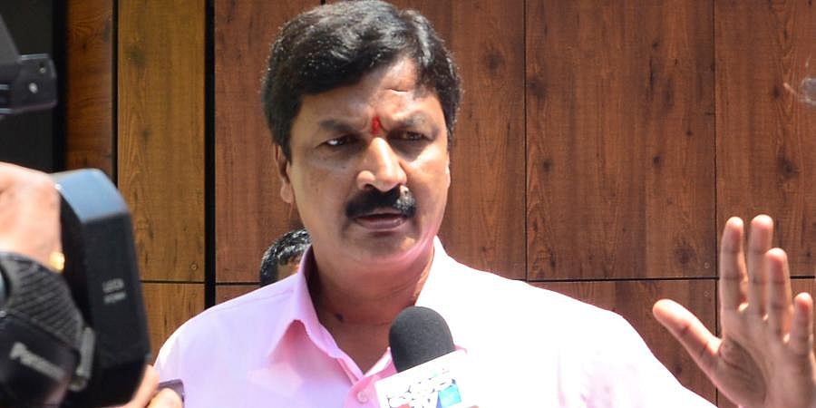 Karnataka talking to Maharashtra, says minister Jarkiholi