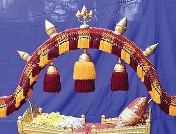 Rs 5 crore golden palanquin handed over to Bappanadu temple