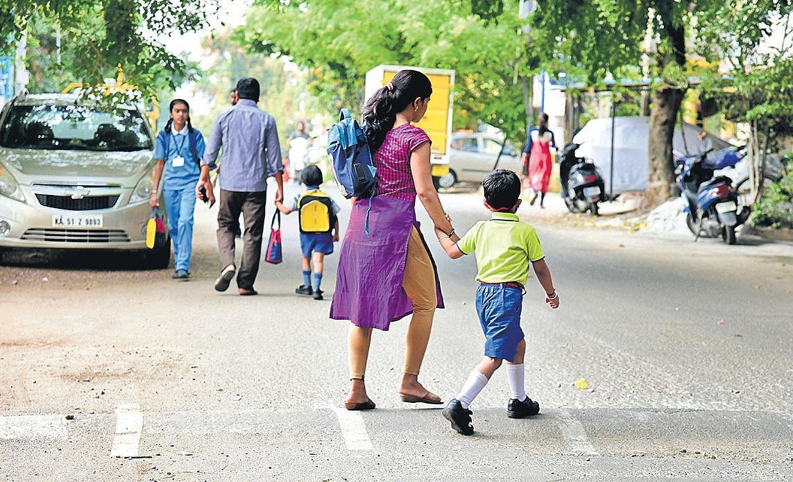 Karnataka LKG UKG Students To Return To Schools From Nov 8 Here s