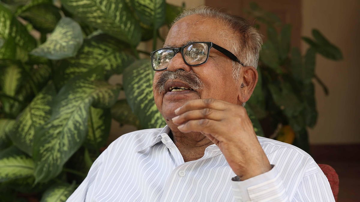 Padma Shri Manohar Devadoss: Can barely see, but what art!