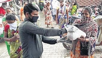 Feeding the poor during coronavirus pandemic