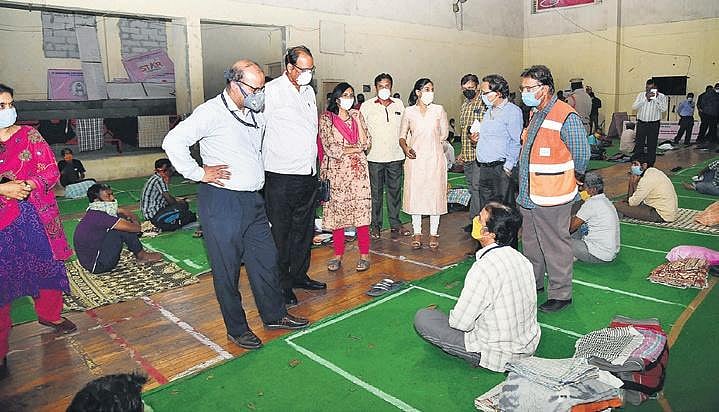 Central team inspects GHMC control room