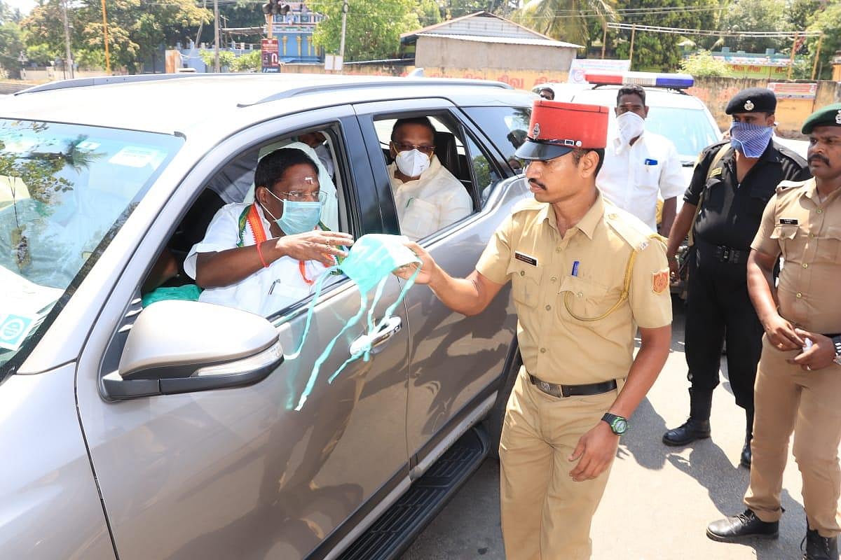 21 police personnel residing in COVID-19 confinement zone home ...