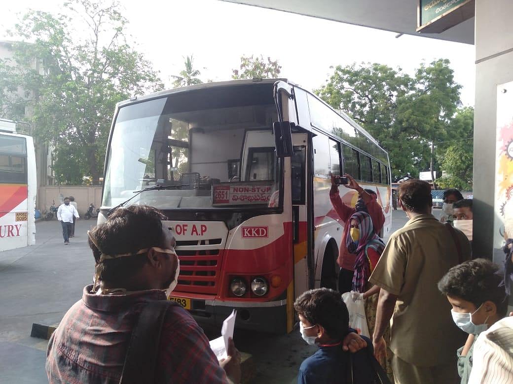 Buses are back in Andhra Pradesh; book your tickets online