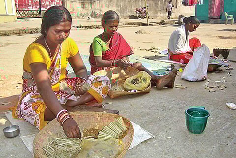 Odisha bidi rollers suffer as factories remain close due to COVID-19 ...