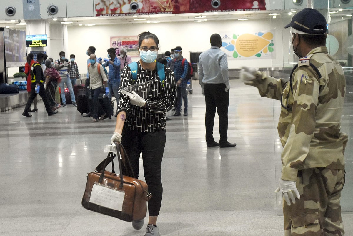 Customs to install full body scanners at international airports