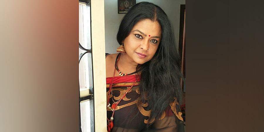 11 characters, 10 camerapersons, one lockdown film