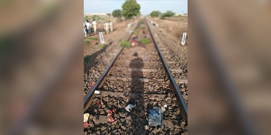 16 migrant workers crushed to death by goods train in Maharashtra ...