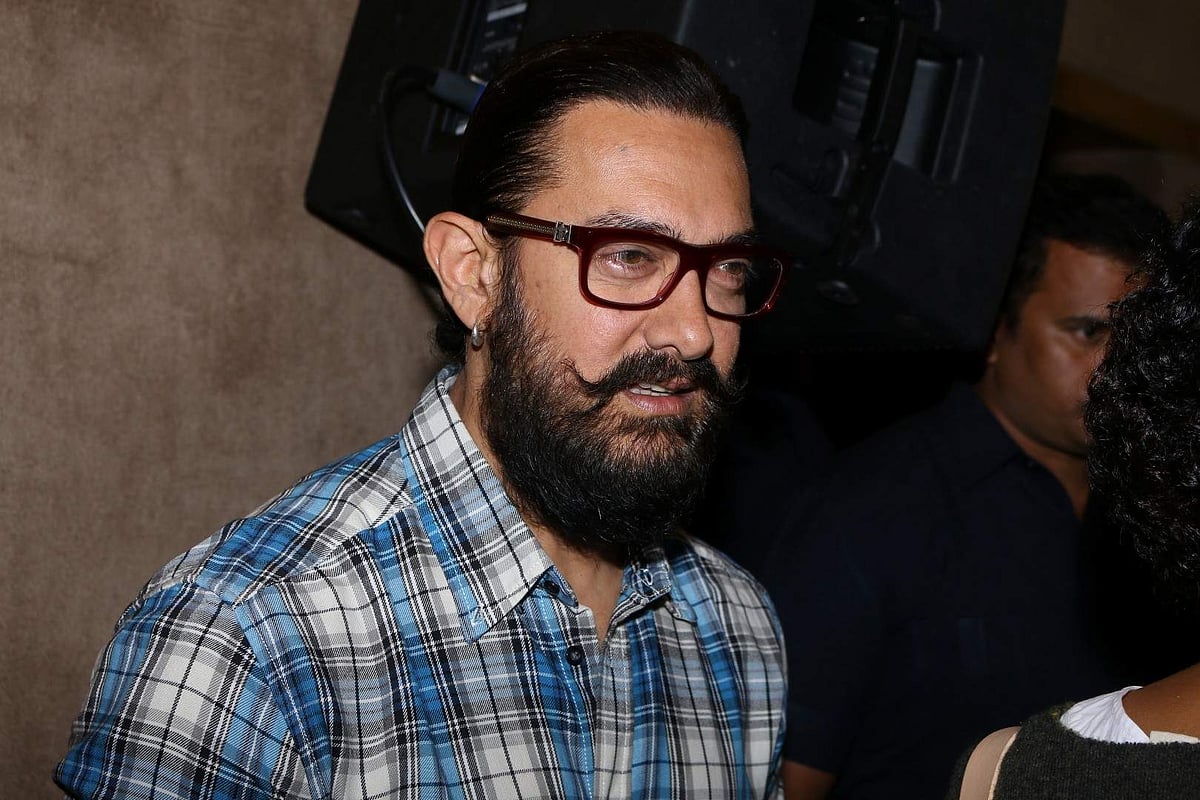 Continue writing with more enthusiasm amid lockdown: Aamir Khan's tip ...