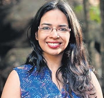 Writer hosts free workshop for birthday