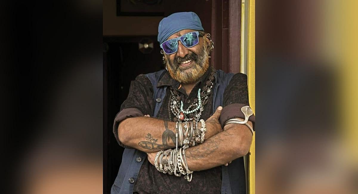 Snake catcher rescues reptile from Covid positive patient’s house in Mysuru