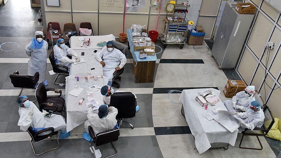 Minor fire breaks out at central Delhi's LNJP hospital