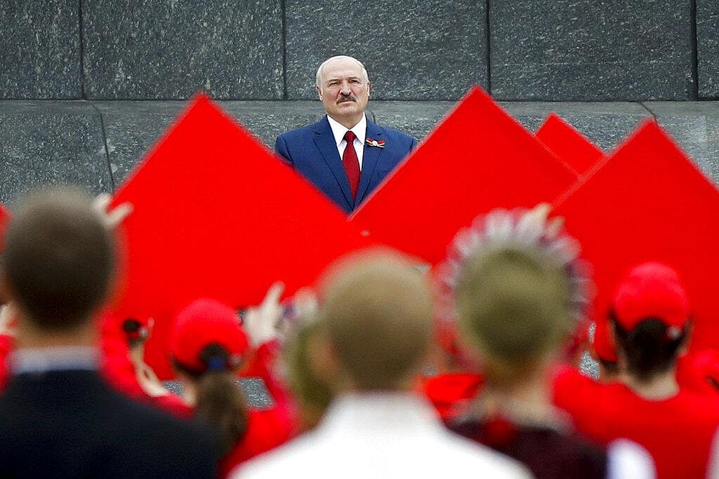Belarus leader pledges allegiance to Russia ahead of vote