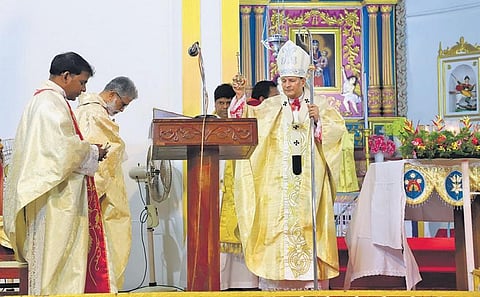 Pontifical Eucharist celebrated at Vallarpadam Basilica