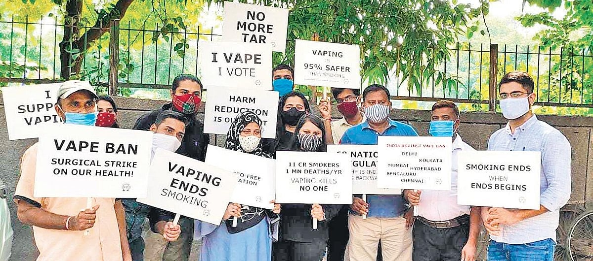Vapers mark government's vape ban anniversary as ‘black day’, hold ...