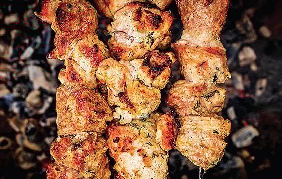 Craving chicken garlic kebabs? Turn your master chef mode on and ...