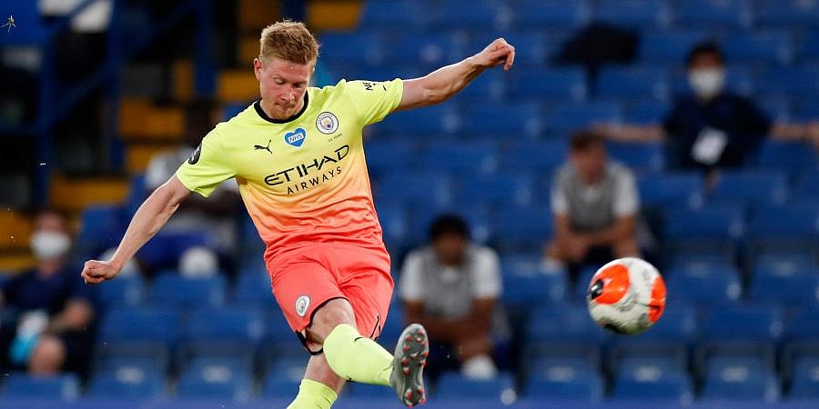 Manchester City midfielder Kevin De Bruyne named English football's ...