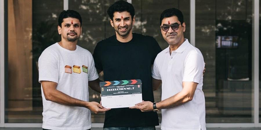Aditya Roy Kapur begins filming 'Thadam' remake