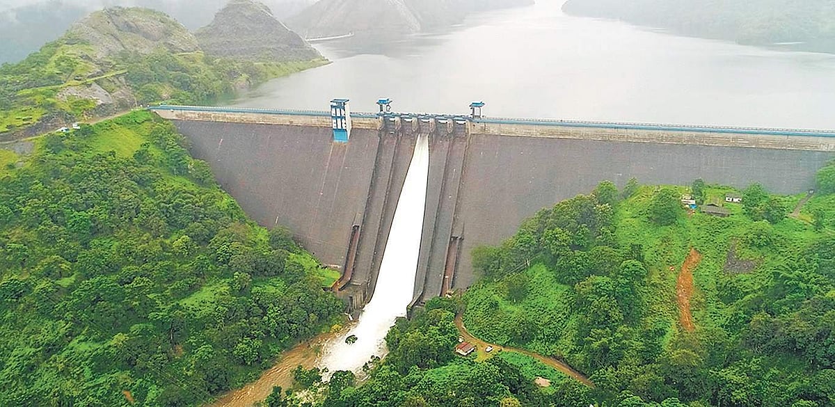 Heavy rains: Shutters of Cheruthoni dam of Kerala's Idukki reservoir ...