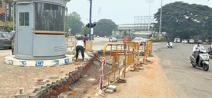 Protrusion at Minsk Square goes, traffic to flow easily