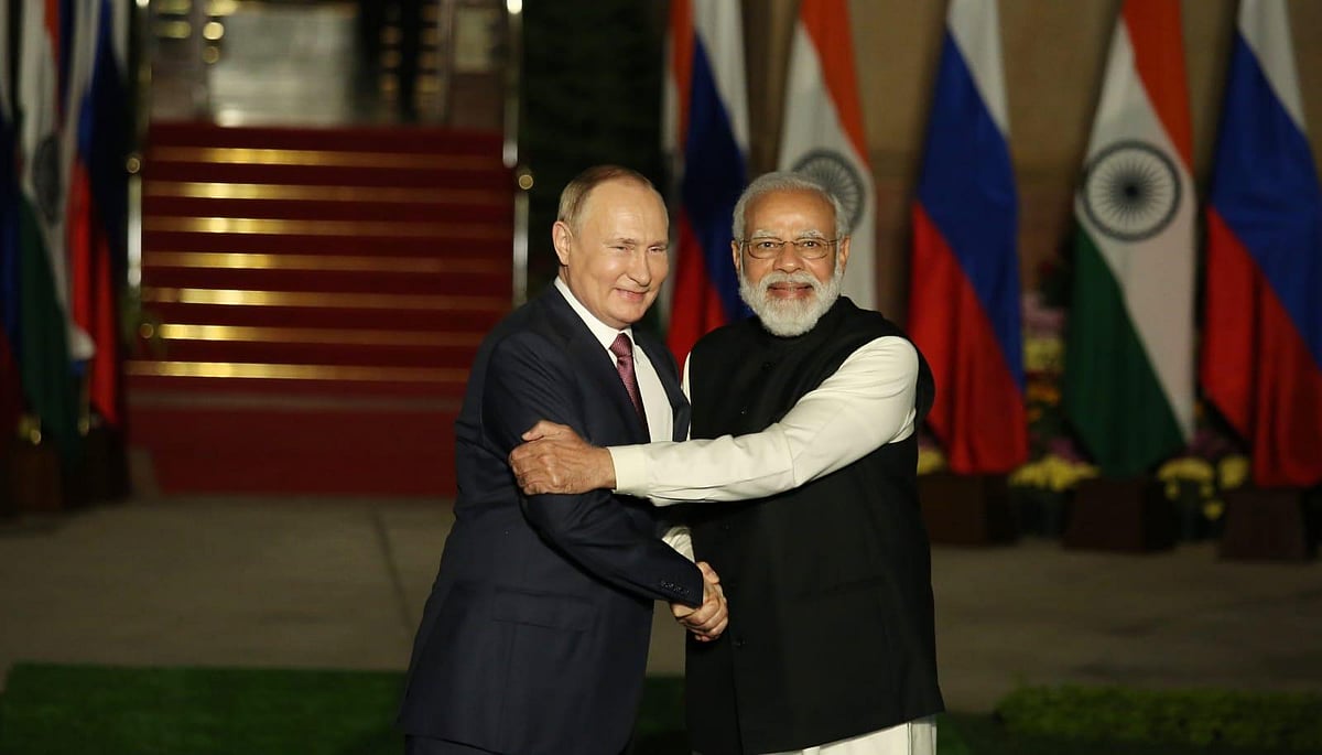 PM Narendra Modi meets Russian Prez Vladimir Putin in Delhi for the ...