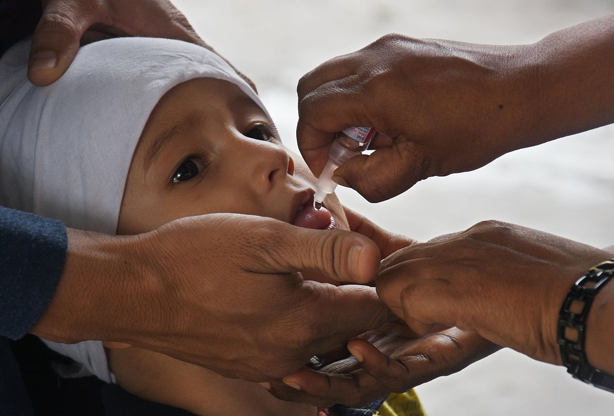 12 kids given hand sanitiser drops instead of polio dose in Maharashtra ...