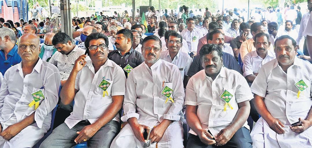 Vellalar groups stage stir over title allotment