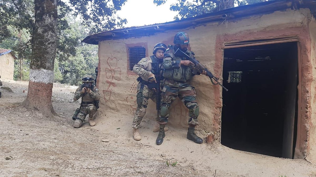 Indian army shares counter terrorist operation tactics with soldiers of ...