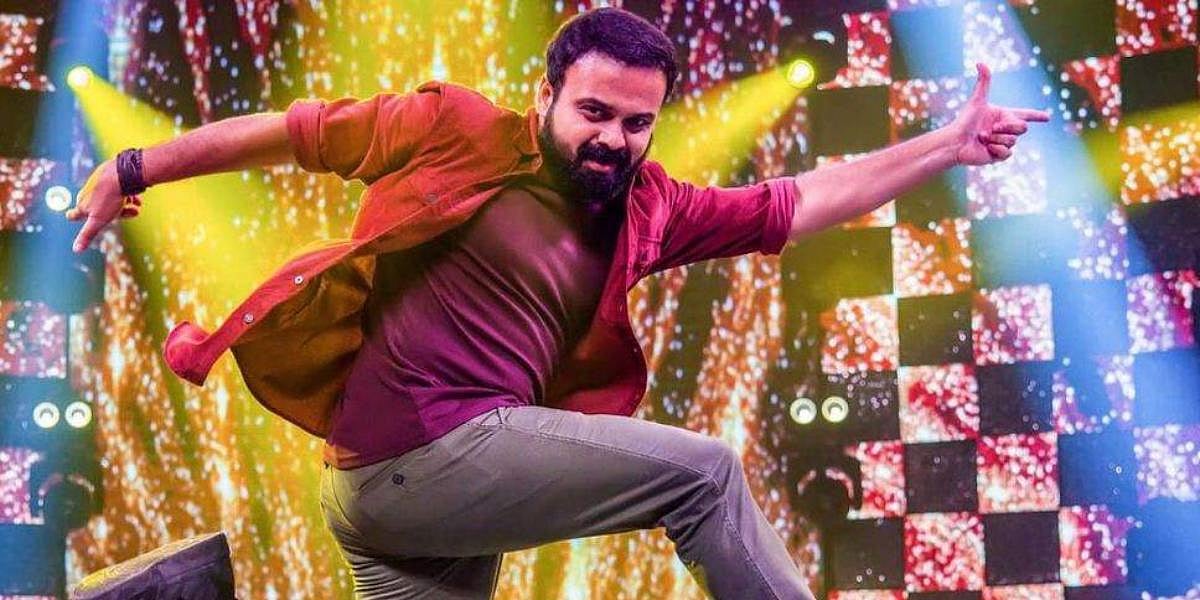 'Mohan Kumar Fans' movie review: Fairly effective blend of satire and ...