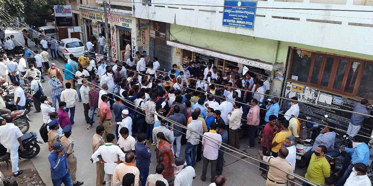 Sub-registrar offices in Telangana to stay open on Sundays this March