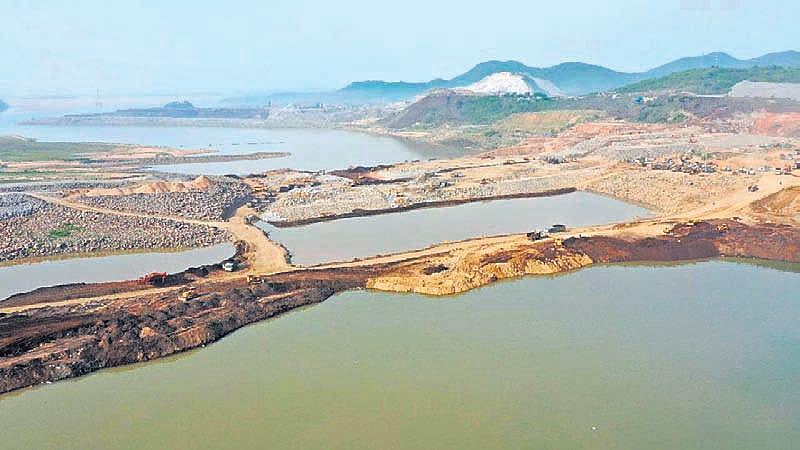 Cofferdam gaps closed, stage set for water diversion through PIP spillway