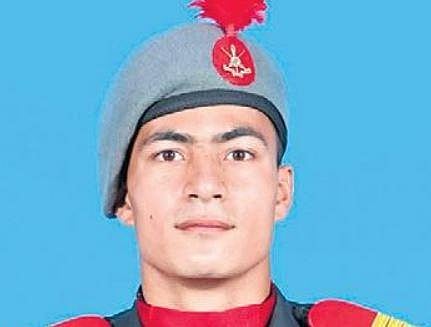 Lt Deepak honoured with President’s Gold Medal