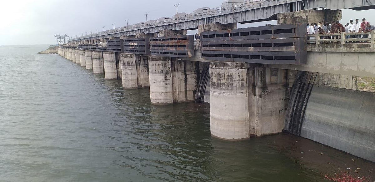 Telangana's Singur project starts receiving heavy inflows
