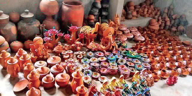 Women terracotta artisans of Odisha brave Covid, bounce back