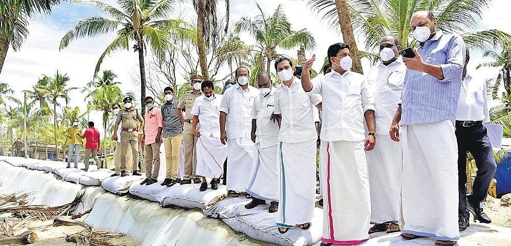 Rs 344-crore tetrapod project for Chellanam