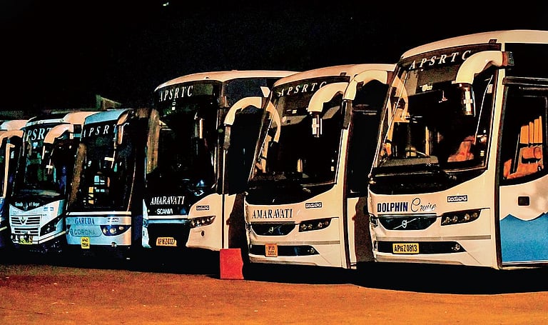 APSRTC launches door delivery of cargo services