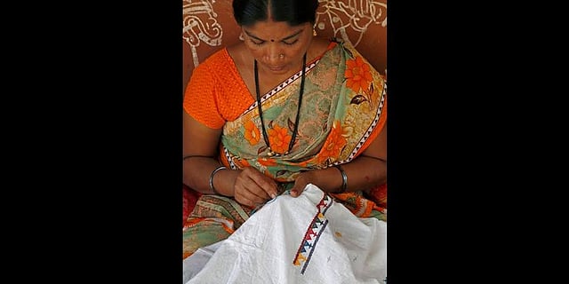 Lambani women of Sandur elated as embroidery to feature in Republic Day ...