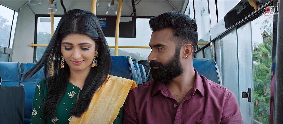 A crime thriller that also depicts relatable middle-class lives, love ...