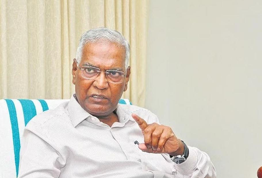 Raja gets re-elected as CPI general secretary at 24th Congress