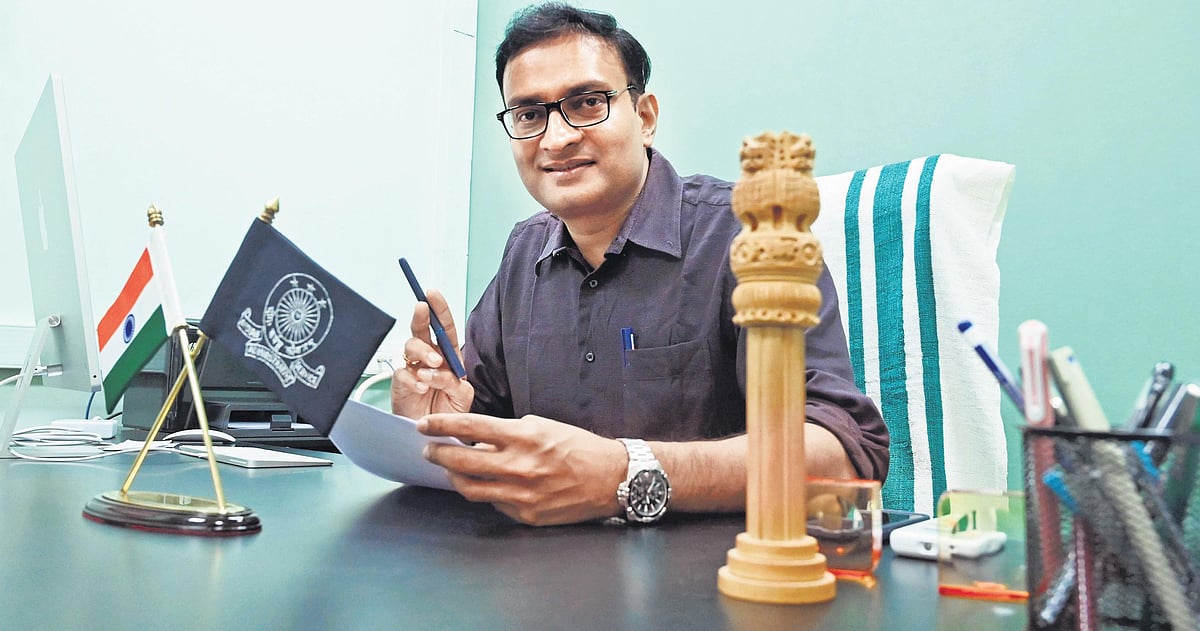 IAS officer Prasanth to take legal recourse against suspension