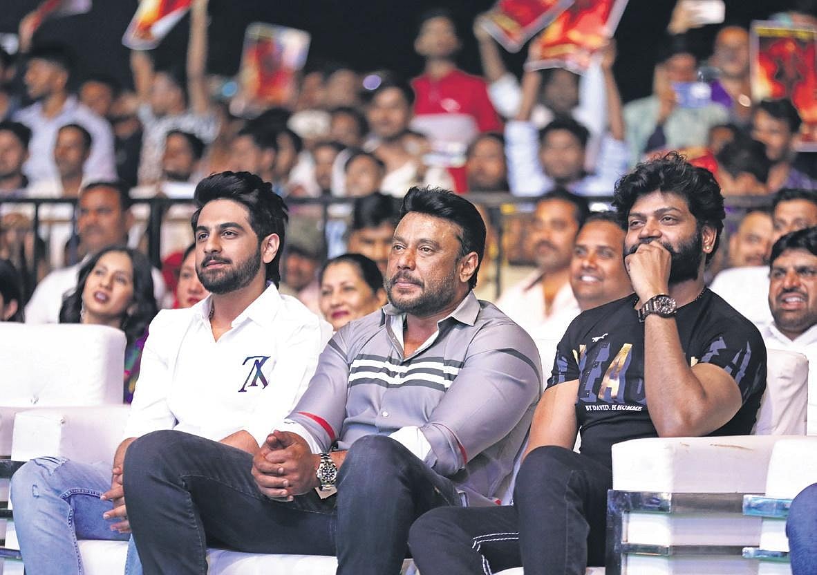 Zaid Khan’s debut Banaras gets a decent number of screens across languages