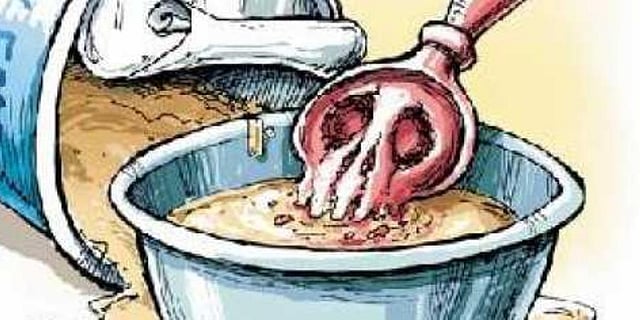 10 tribal school students suffer food poisoning in Mahabubabad