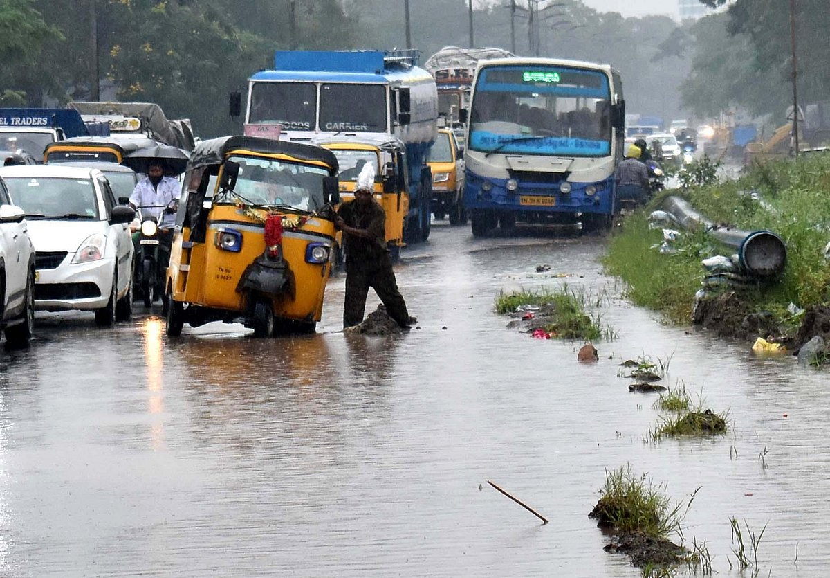 Kovai dist gets 10 cm rain in 24 hrs, road works trouble city ...