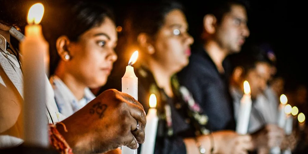 Gujarat observes state-wide mourning to condole loss of lives in Morbi ... Gujarat observes state-wide mourning to condole loss of lives in Morbi ...