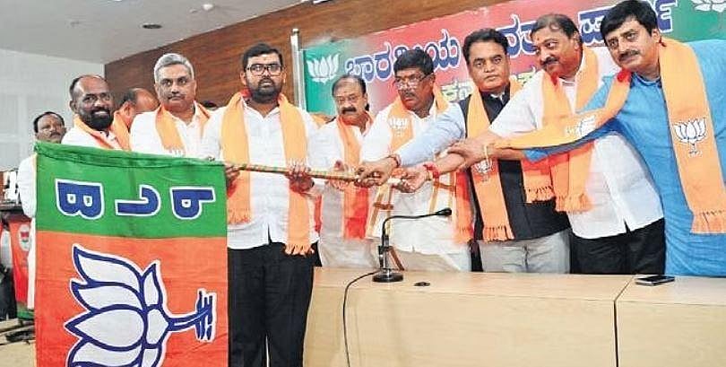 Congress' Indavalu S Sachidananda, aides join BJP