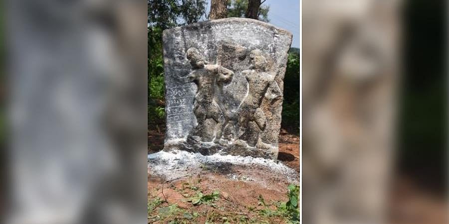 Hero stone found at temple near Palani