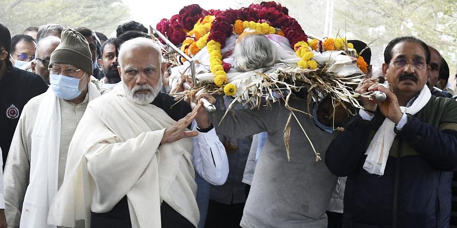 PM Modi performs last rites of his mother Heeraben