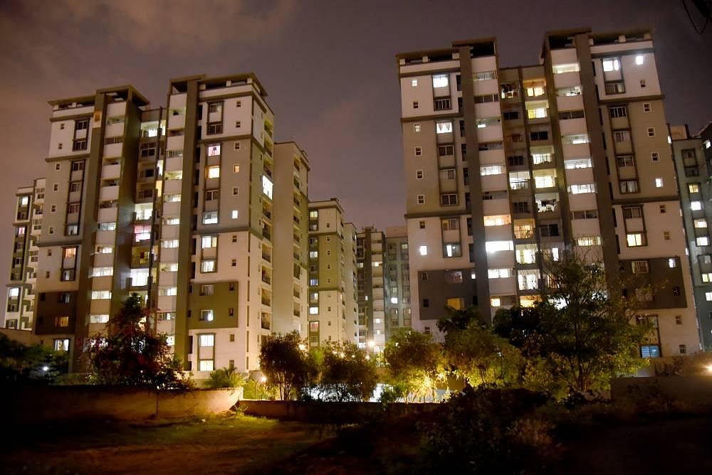 Over 98,000 unsold homes in Delhi-NCR at 2022-end; may take 61 months ...