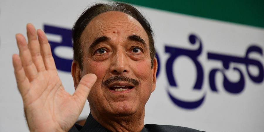 Ghulam Nabi Azad meets Congress president Sonia Gandhi